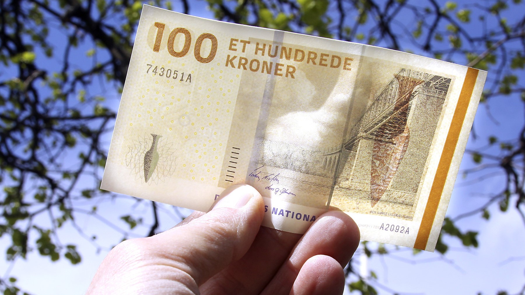 Øger sikkerheden: Derfor får vi nye 100- og 200-kronesedler