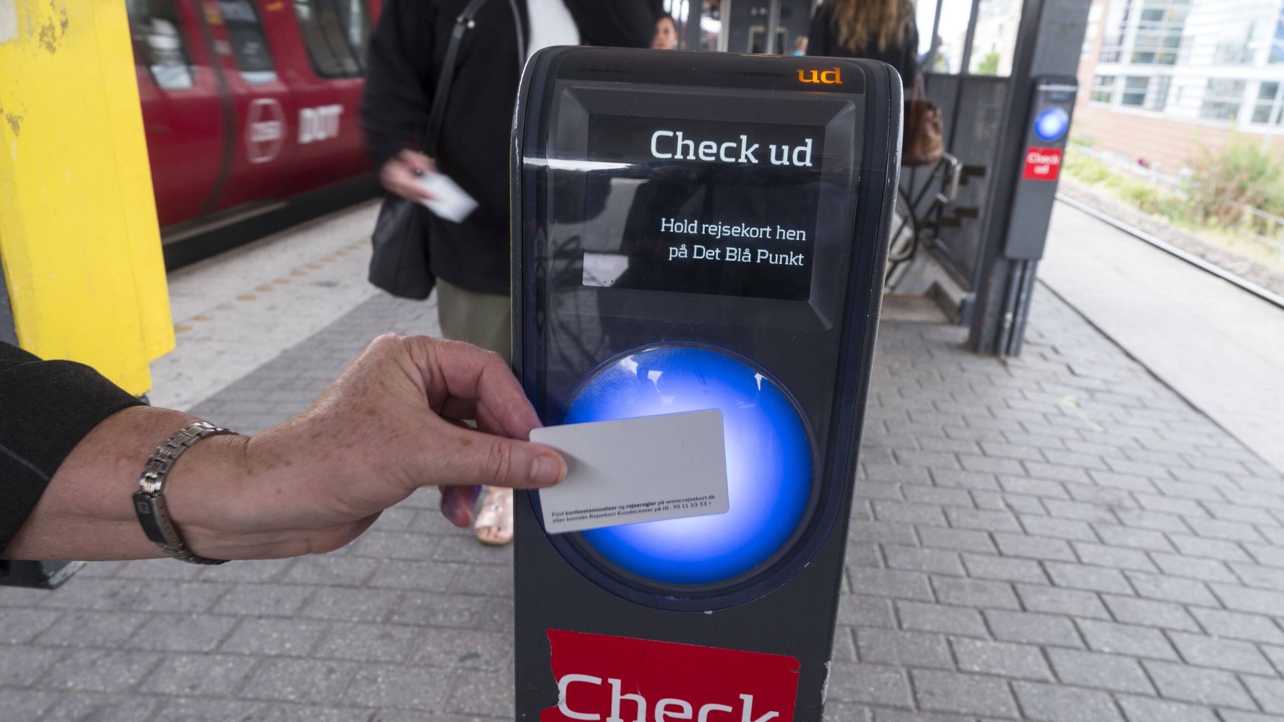 Nu får du beskeder fra Rejsekort i e-Boks